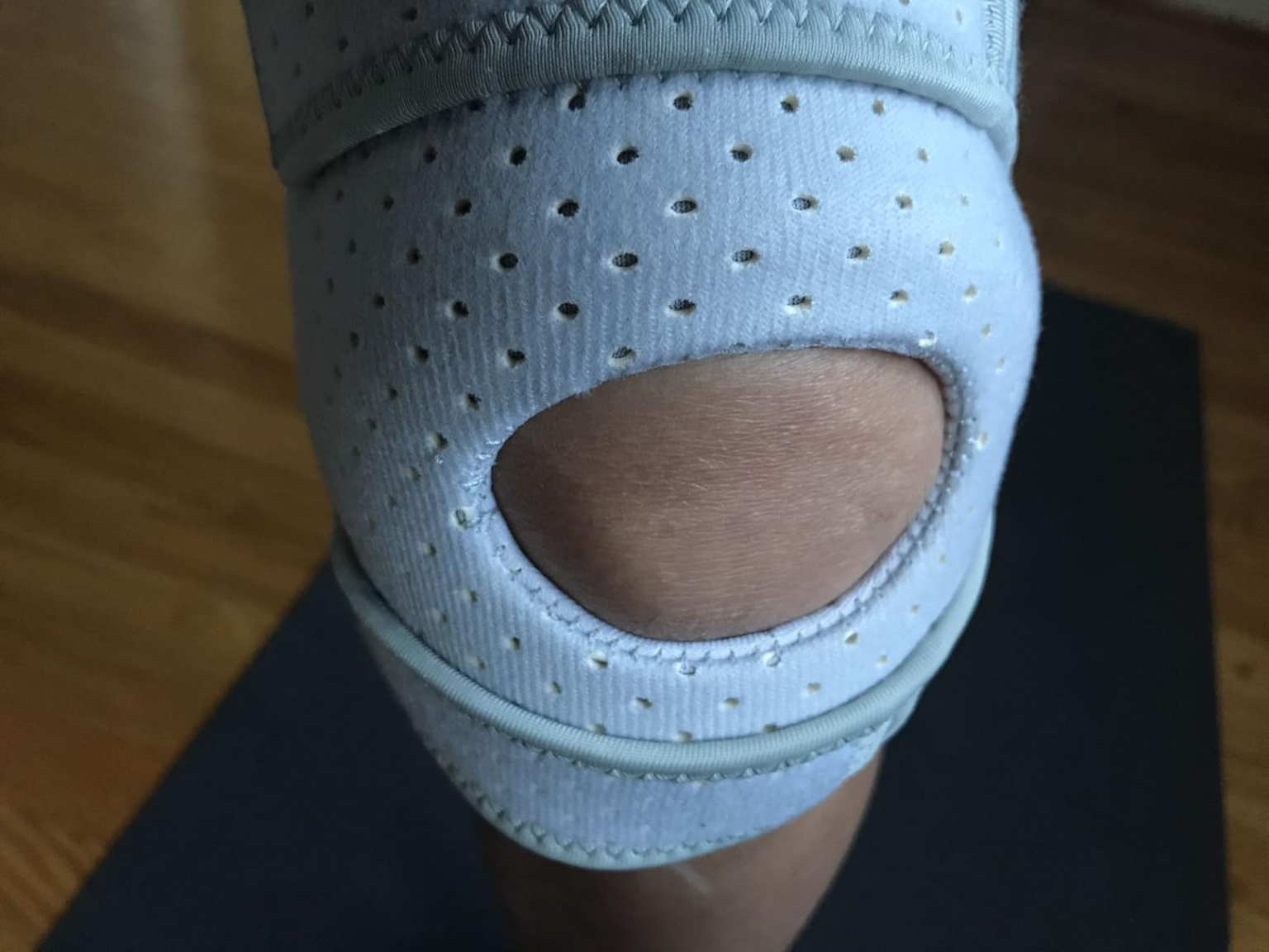 ReliefFlex Knee Brace Review: I Tried It, So You Don’t Have To – My ...