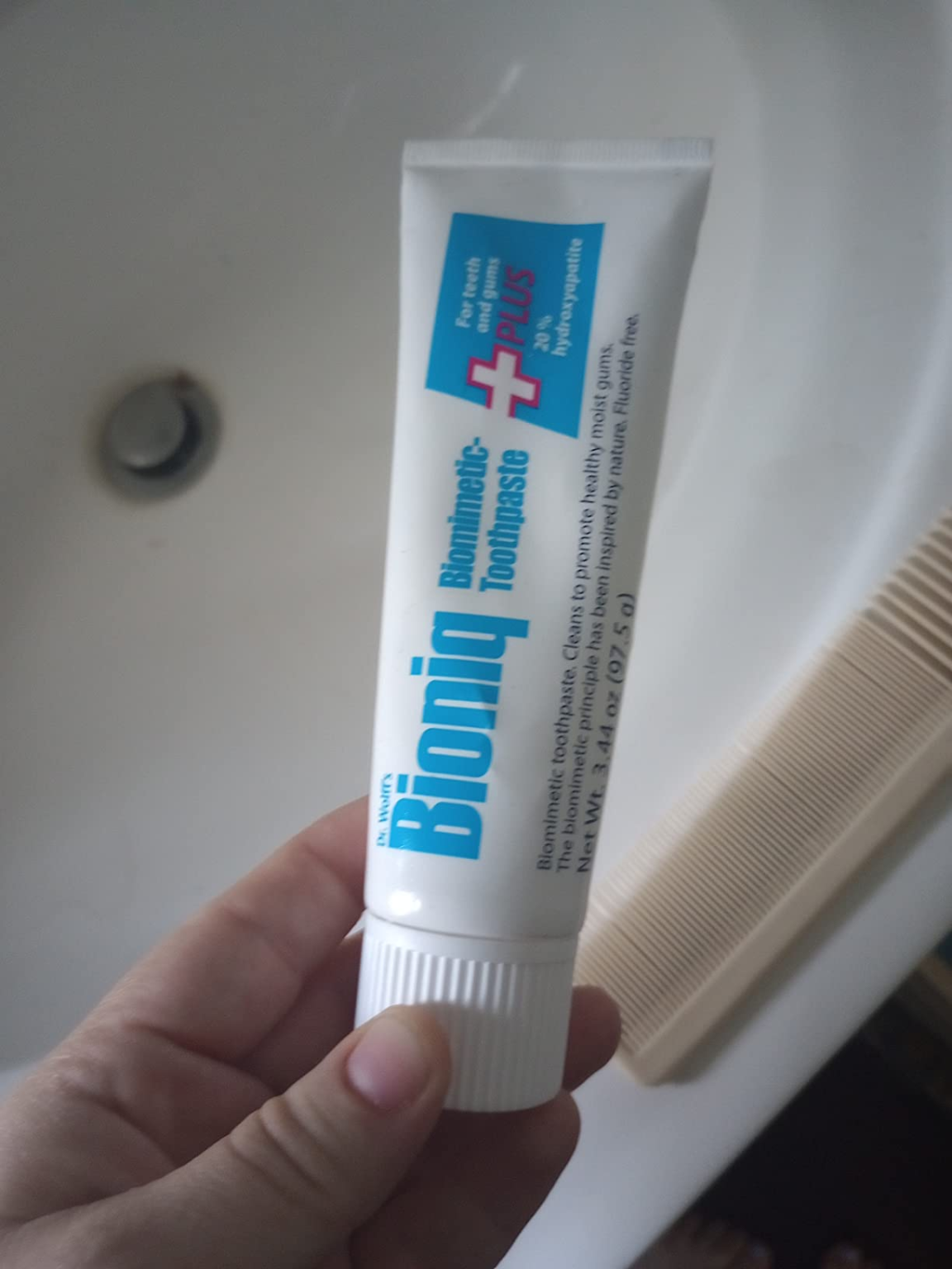 Bioniq Toothpaste Review: Worth Switching From Regular Toothpaste ...